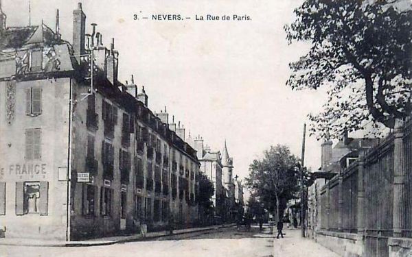 Nevers avenue Colbert — Wiki58